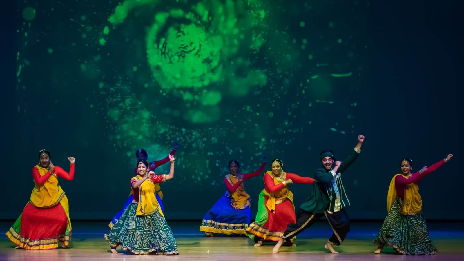 Garba Folk Dance | The Vibrant Navratri Dance of Gujarat